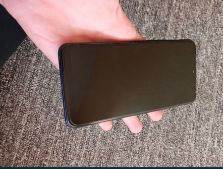 Samsung A10 S holati zor