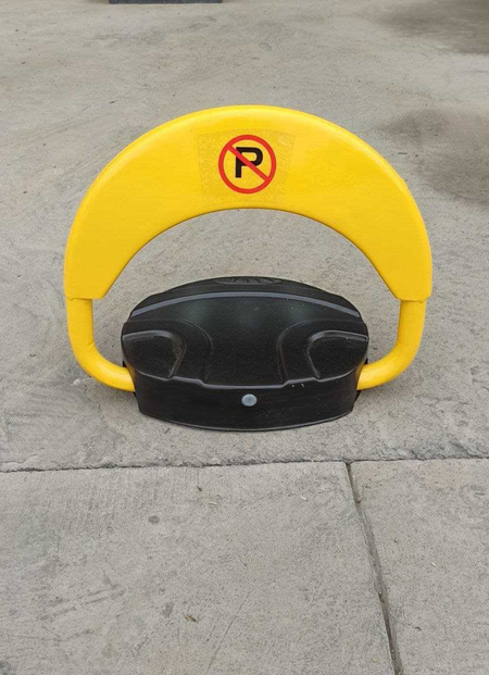 Avtomobilni parkovka parkovka sotiladi