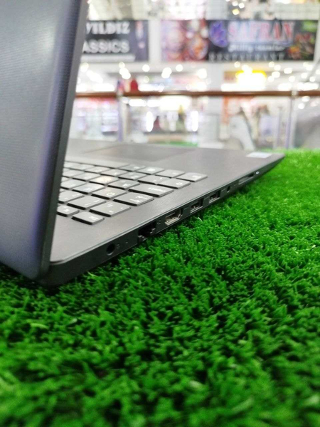 Holati tinniq core i3 toshli ideal noutbuk sotiladi! Aksiya narxlarda