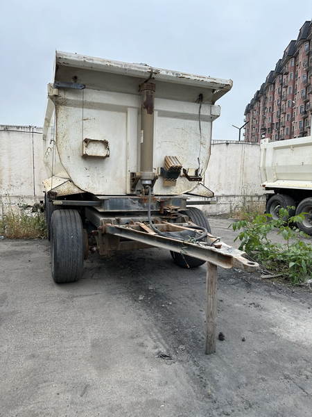 Продам самосвальный прицепп