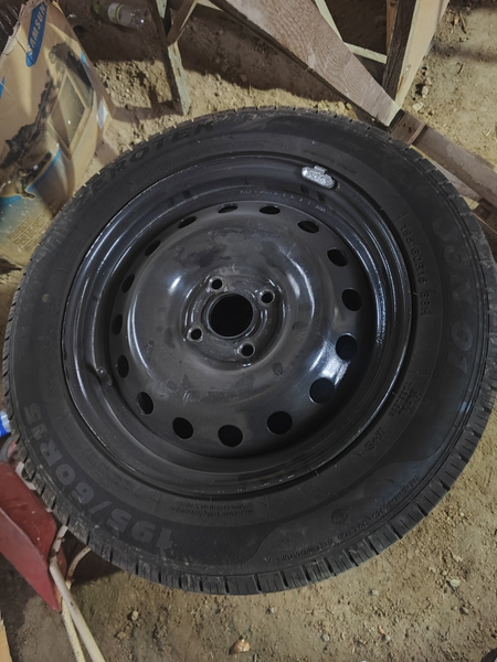 Yangi R15/195/60 Zerotex