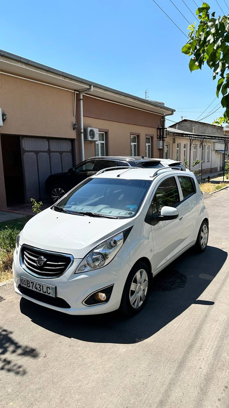 Продаётся Спарк автомобиль во