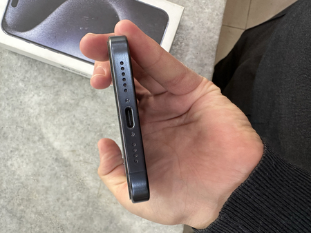 Iphone 15pro max 256gb ESim
