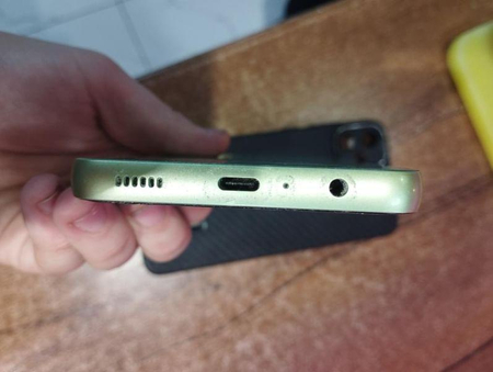 Samsung A05 sostayana yengi