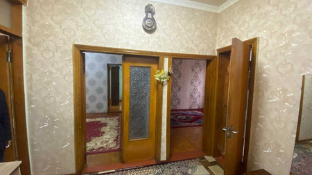 Продается 5 комнатная квартира на 2 этаже  107.7 кв Узбекистанская