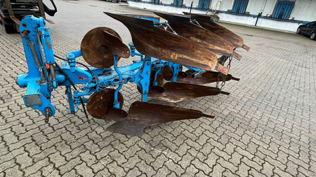 Lemken Opal 110 Omoch, Claas, Case , John derry, Belarus tortadi