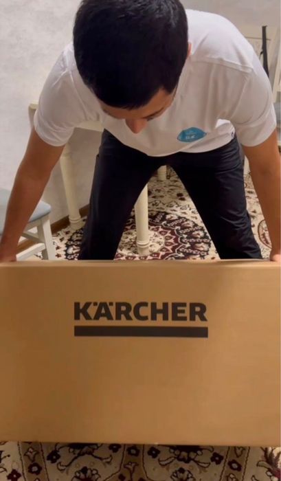 моющый профисиональный пелесос KARCHER puzzi 10/1