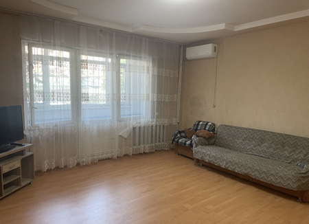 Сдается квартира орр Паркентский базар 3/1/9