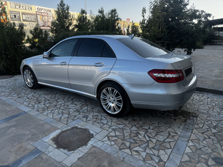 W212 Mercedes benz