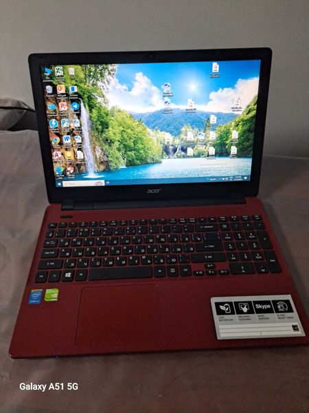 Noutbook Acer sotiladi