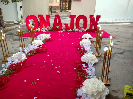 Onajon otajon decor