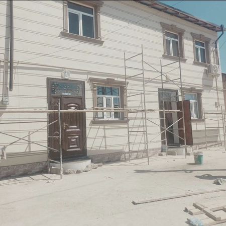 Travertin fasad ishlari molyorka ishlarini qilamiz