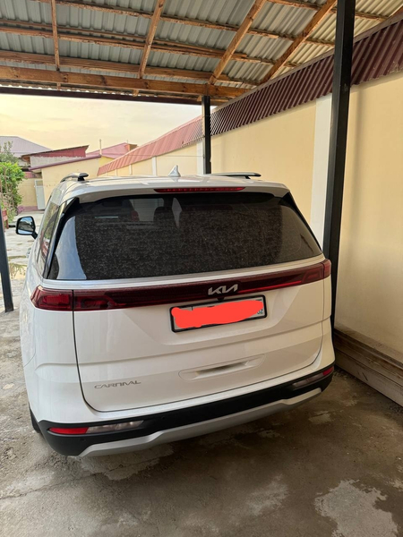 Kia Carnival 2023