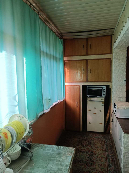 Срочно продается квартира в ттз 2в3 комнатная 2/4/4 СР160921