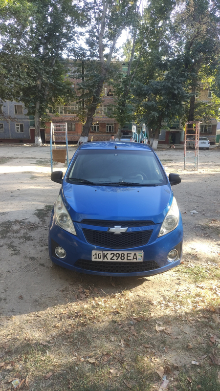 Продается  автомобиль спарк