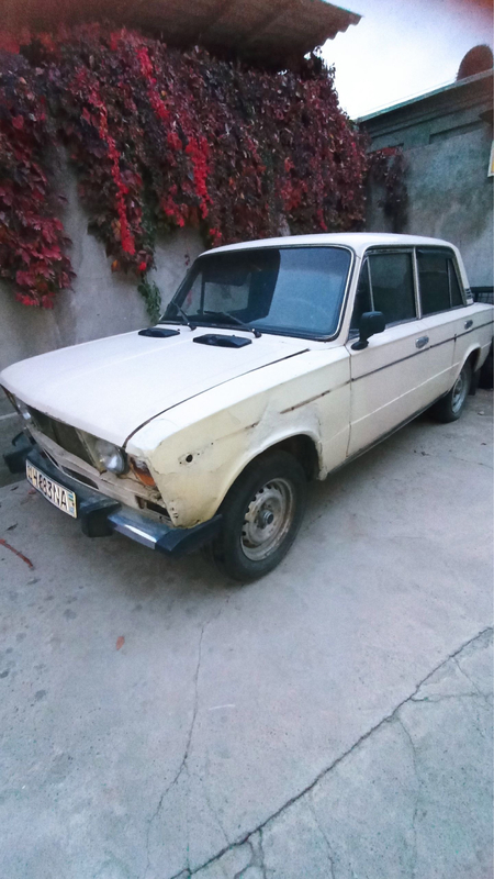 Jiguli 2106 sotiladi , srochniy pul zarl