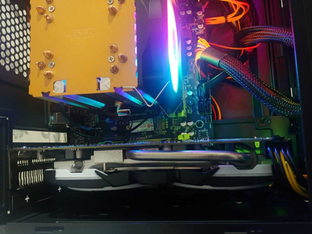 AMD Radeon RX 580  8GB