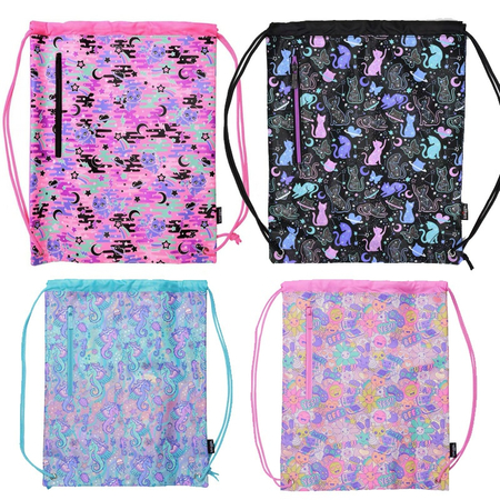 Рюкзаки и школьные принадлежности бренда Smiggle