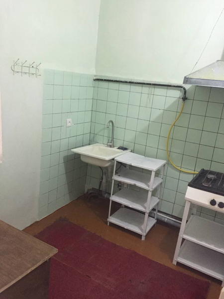 Аренда Юнсобод 19 кв 220 y.e тутзор маххала