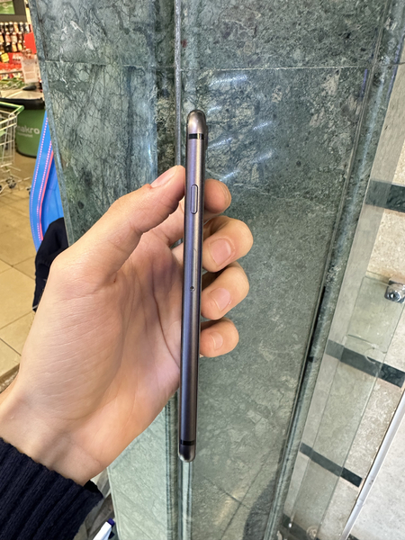 iphone 8 64Gb ideal