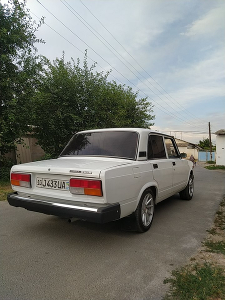 Vaz_2107 yili 2011