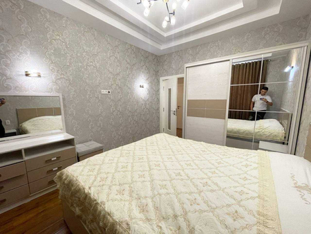 688* Сдается кв 3/4/4 на Дружбе Народов, метро Халклар достлиги