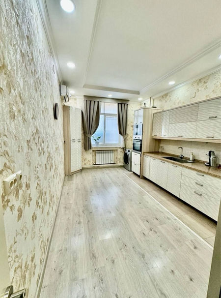 Паркетнский Новостройка , 100м2 , 2 санузла , 120 000 у.е