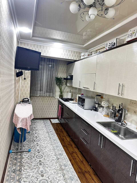 V5153 квартира 3/2/9 ул Афрасияб Ор.р: метро Айбек Мирабад 80м2