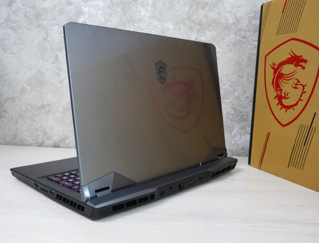 MSI GE76 Raider 11UE/i7-11800H/16GB SSD/1TB SSD/RTX 3060 - 6GB