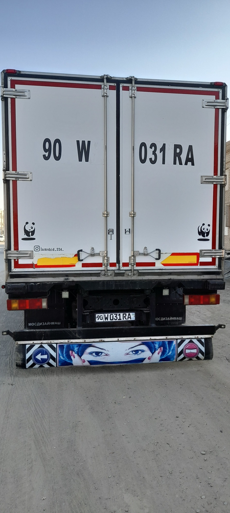Iveco sotiladi srochna 2011 yil