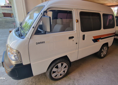 Damas 2021 yil oq rang