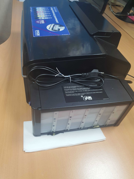 Продам струйный принтер Epson L805