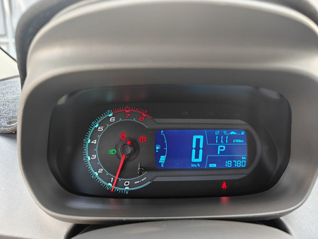 Продается Cobalt автомат последния позиция октябрь 2022г .17 500км