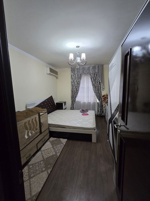 Сдаётся  квартира сергели  5 а 2 ком семья  рядом  метро  линия 3 бека