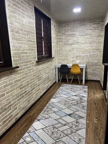 Сдается двухкомнатная квартира в двух минутах от метро Куйлюк(M.R0824)