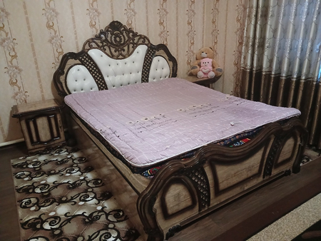 Продаётся спальный гарнитур