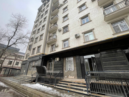 Хамза новостройка 170м2 нежилое сотилади /