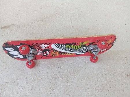 Skeydboard sotiladi holati zoʻri