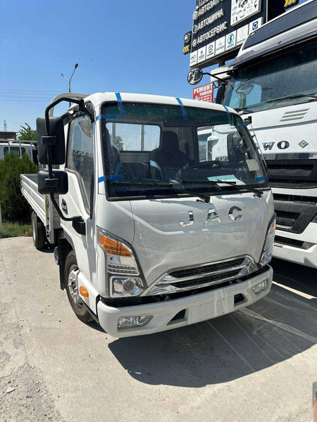 JAC mini guruzavikimiz sotuvda bor bonusga metan ornatib beramiz