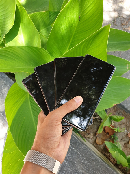 Samsung Galaxy S10 PLUS. DUOS. OzU 8 GB. Joyi 512 GB. IDEAL. Garantya!