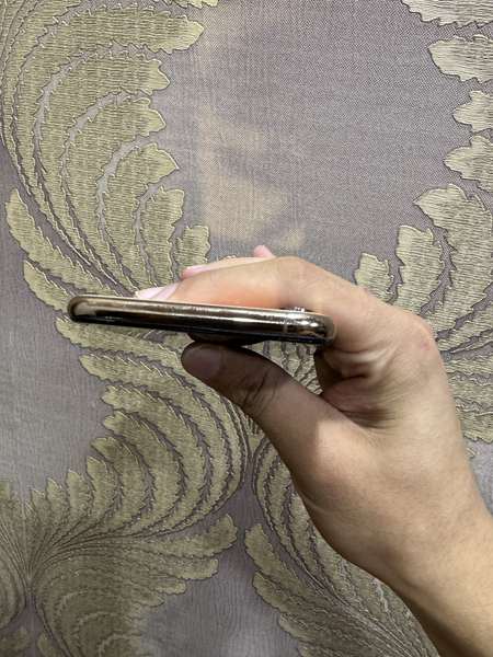 Iphone Xs Max ideal 200$