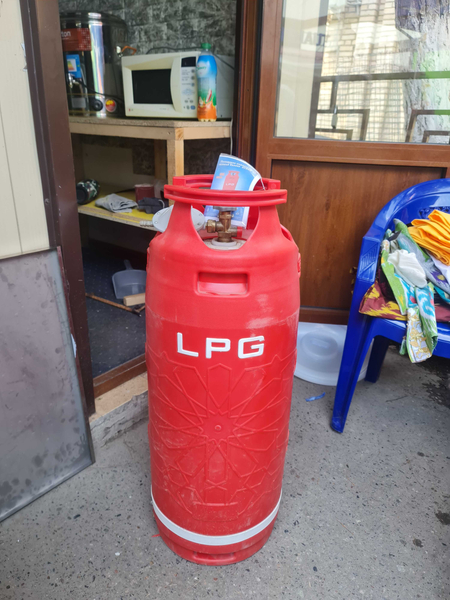 Lavash aparat sotiladi gaz baloni bn