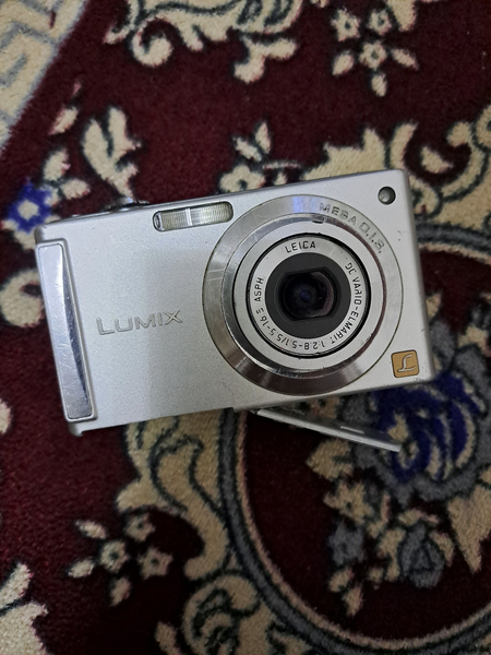 Lumix Panasonic dmc-fs3