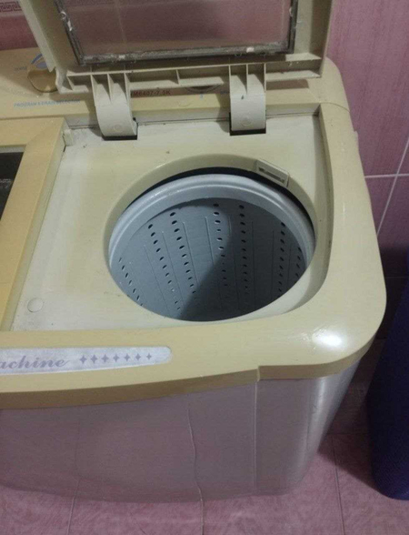 Продаю стиралную машину полавтомат