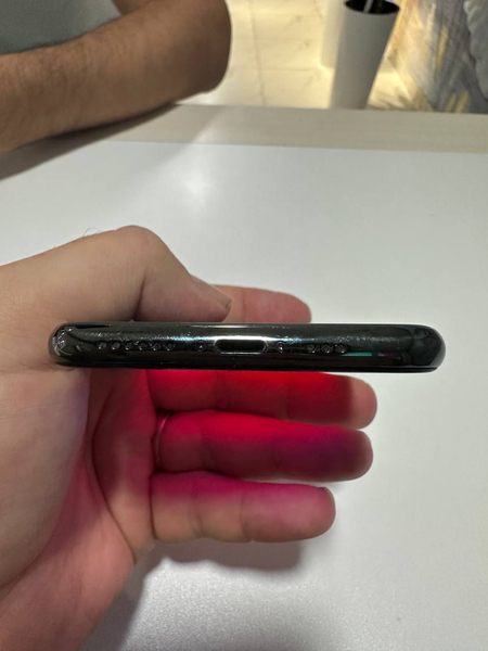 iPhone 11 pro 64gb