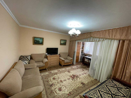 Срочно!!! Продажа 2в3 комнатной квартиры на 7 квартале ID: MD 411