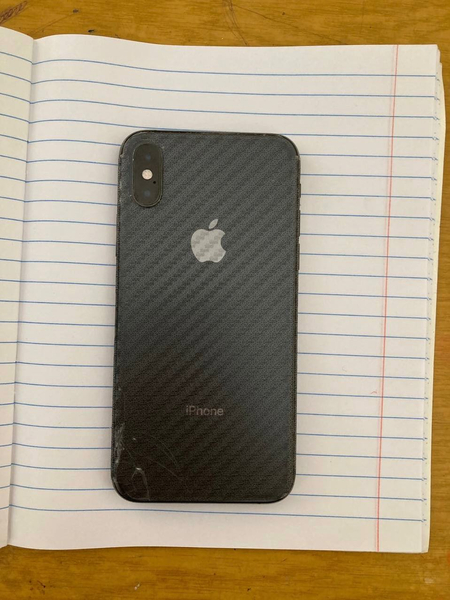 Iphone xs sotiladi