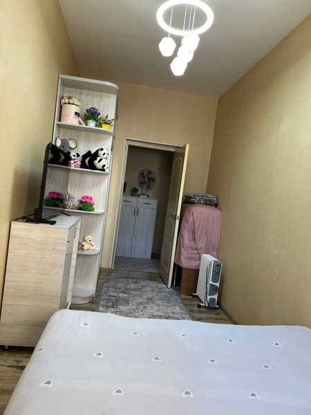 2 xonali navstroyka kvartira sotuvda mebellari bilan. Lakatsiyasi zor.