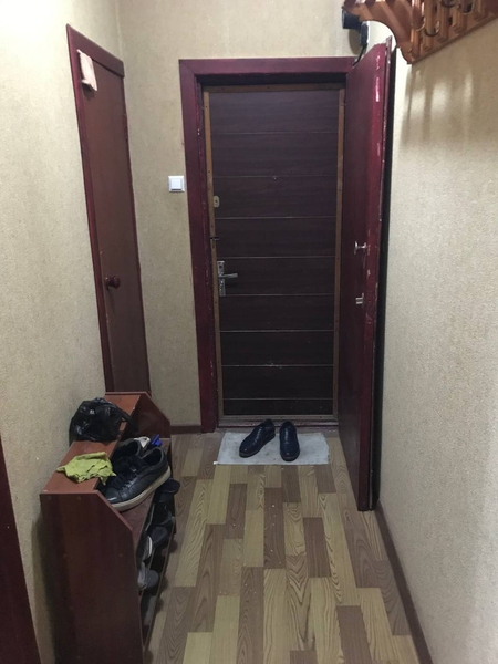 Сдаю квартиру на Чил. 20 кв-л 2 х ком. переделаную в 3х