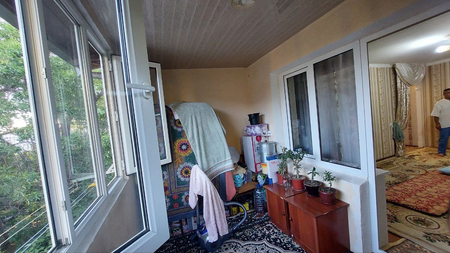 Srochna  3 xonali Kvartira sotiladi